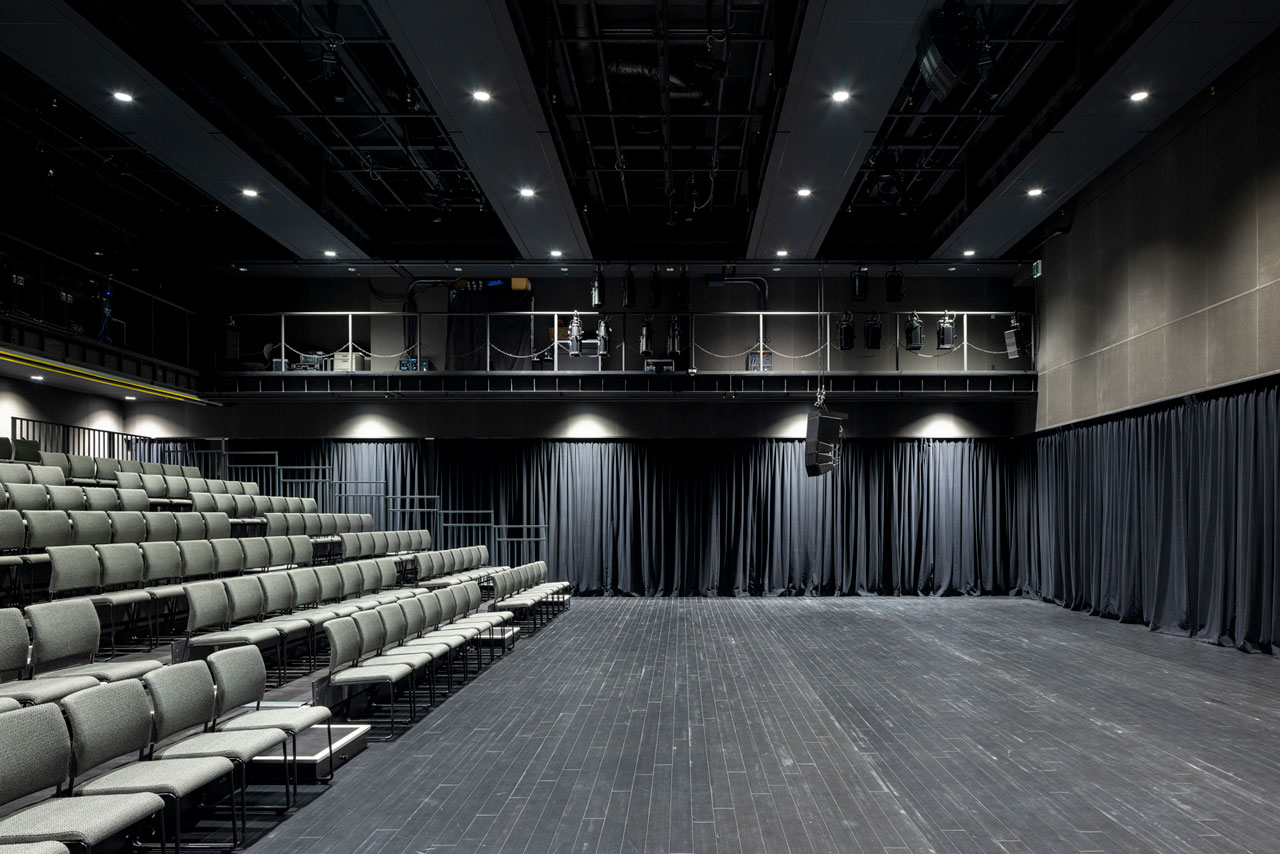 Pit Theatre, Okayama Performing Arts Theatre, Harenowa｜KOTOBUKI SEATING