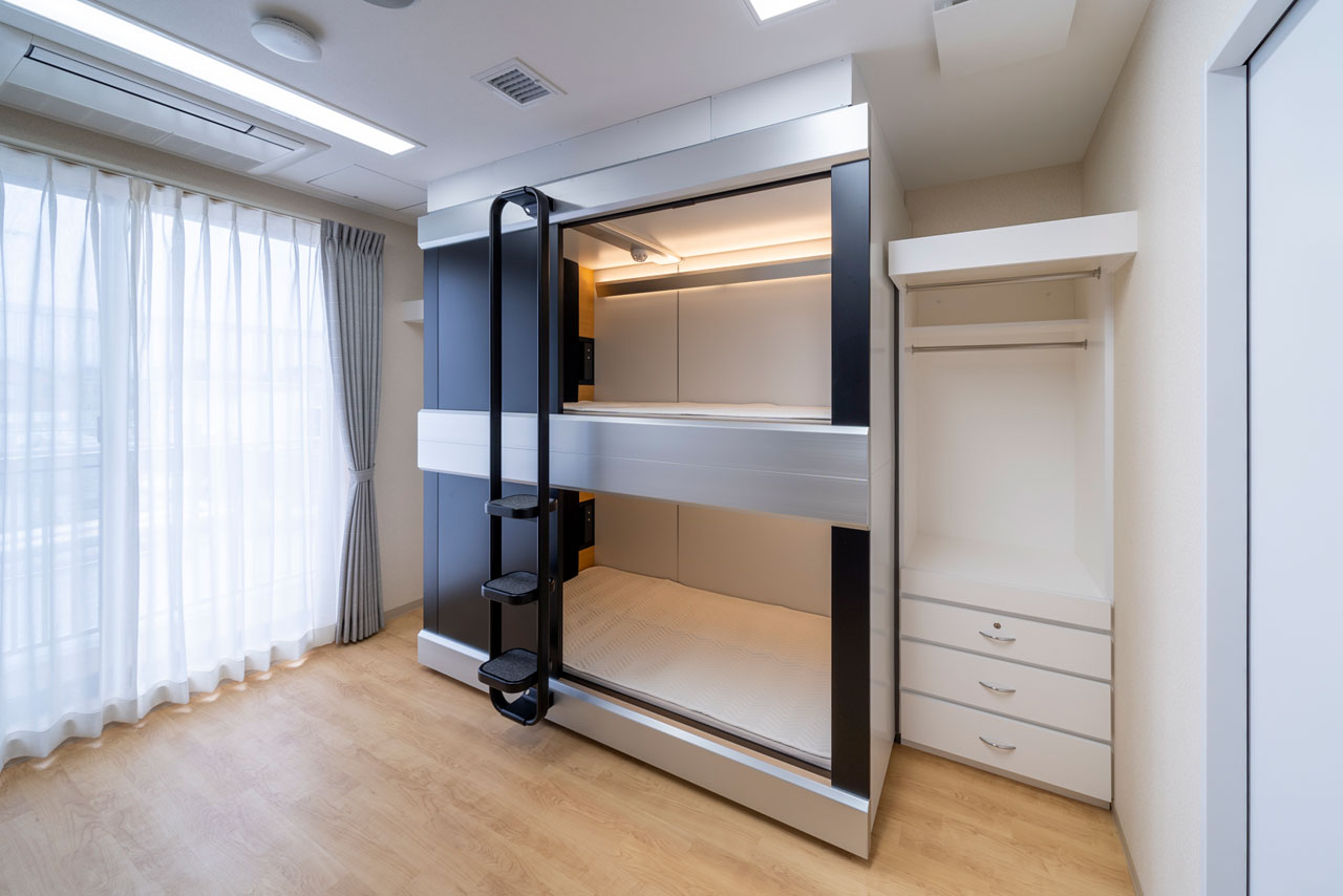 Dormitory Room, Nihon University Equestrian Club Student Dormitory ...