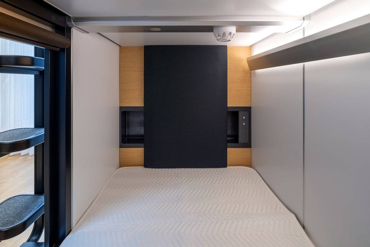 Dormitory Room, Nihon University Equestrian Club Student Dormitory ...