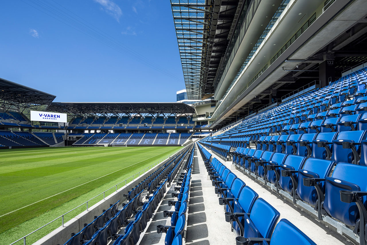 PEACE STADIUM Connected by SoftBank ｜コトブキシーティング株式会社